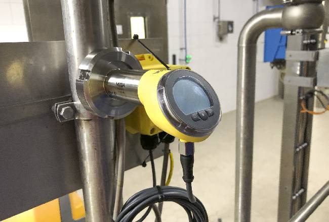 VEGABAR 38 mide la presión en las líneas de emulsión y evita averías en ...